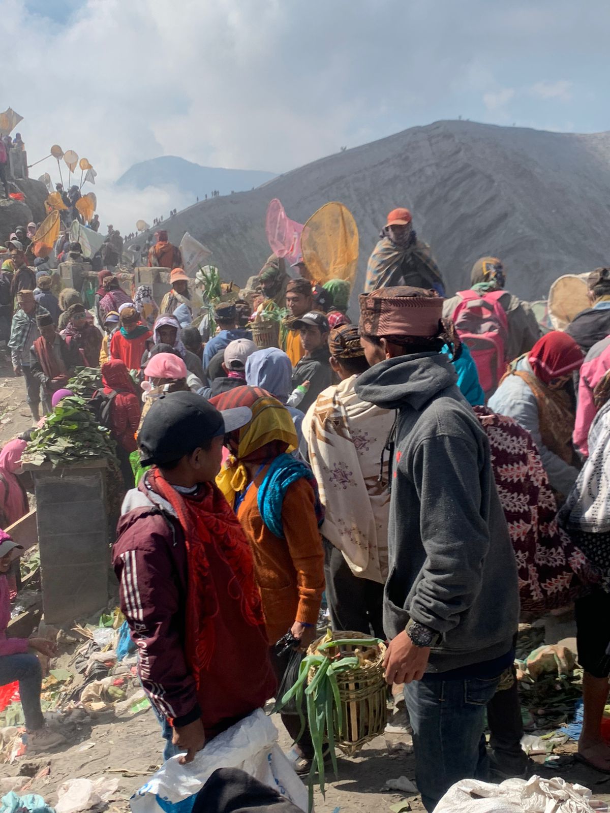 Perayaan Kasada Menarik Atensi Masyarakat Lokal hingga Mancanegara ...